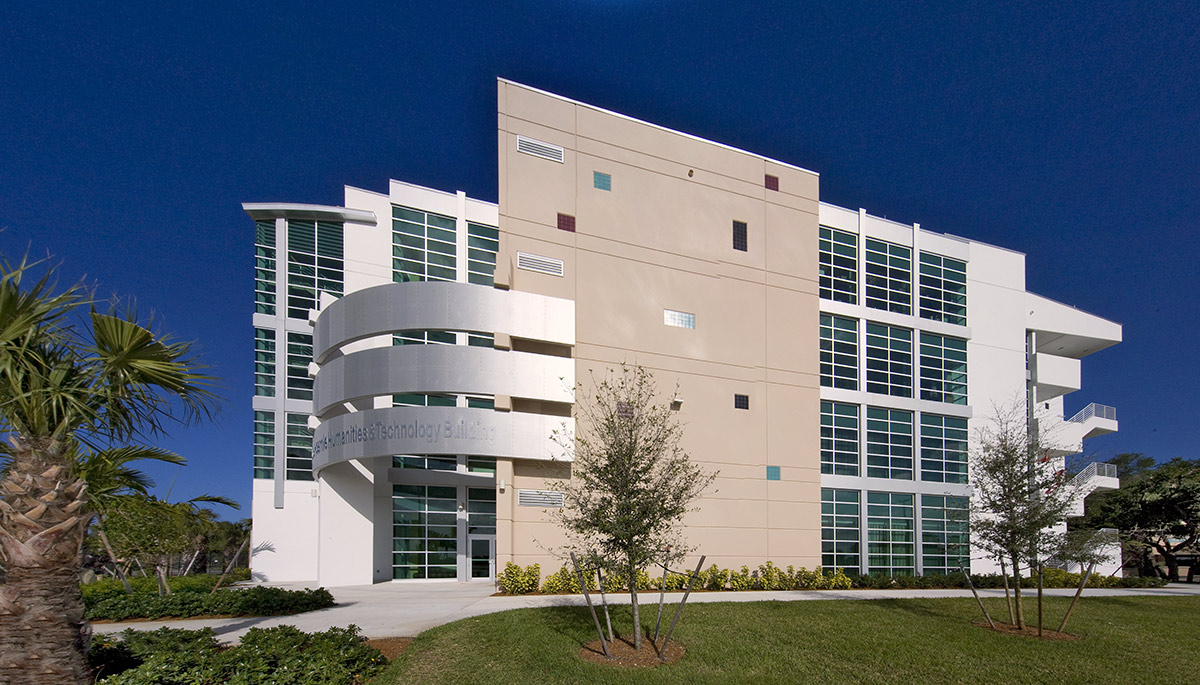Palm Beach St Col Boca Raton Humanities Tech Photo Highlights.