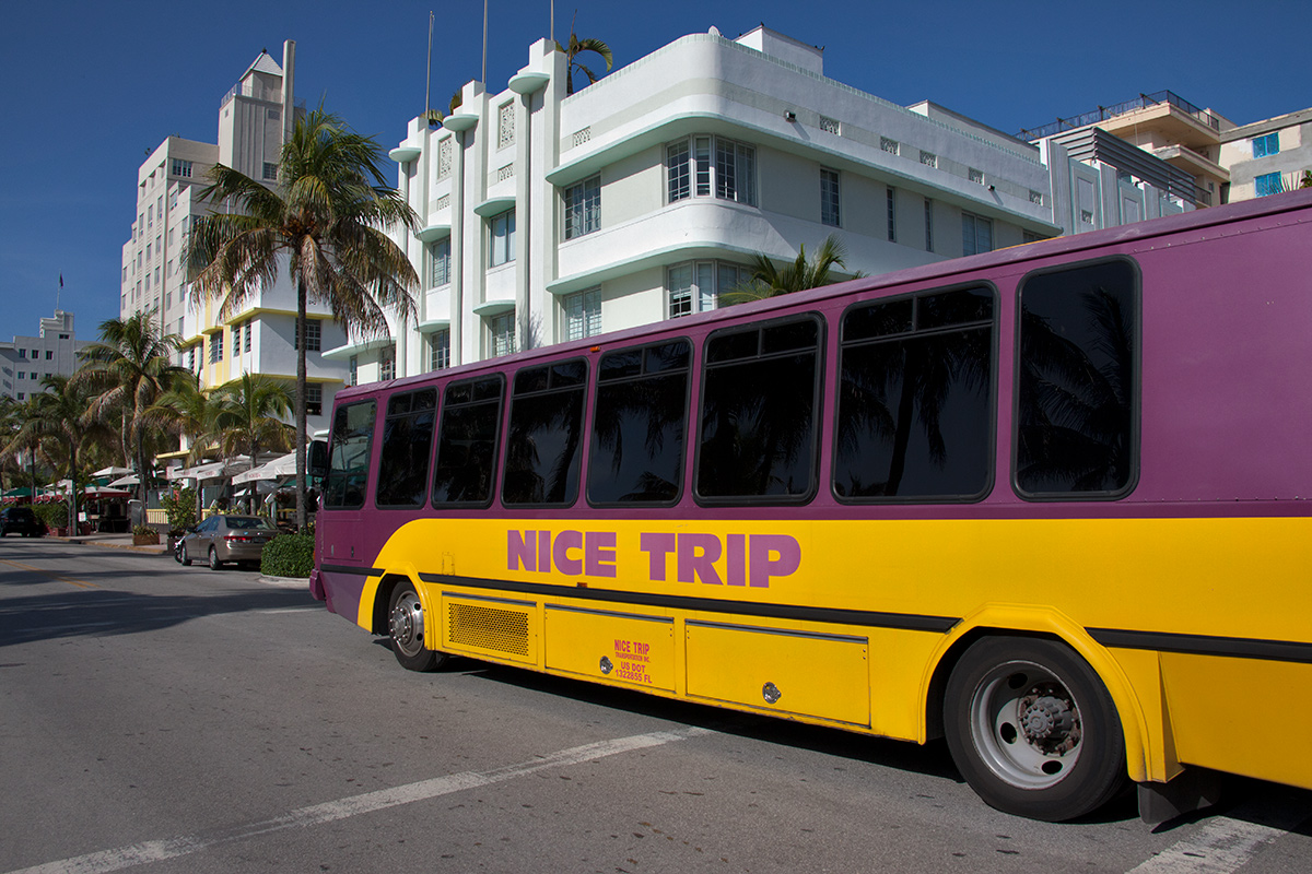 Index of /images/miami-mb/miami-beach/beach-destinations/ocean drive