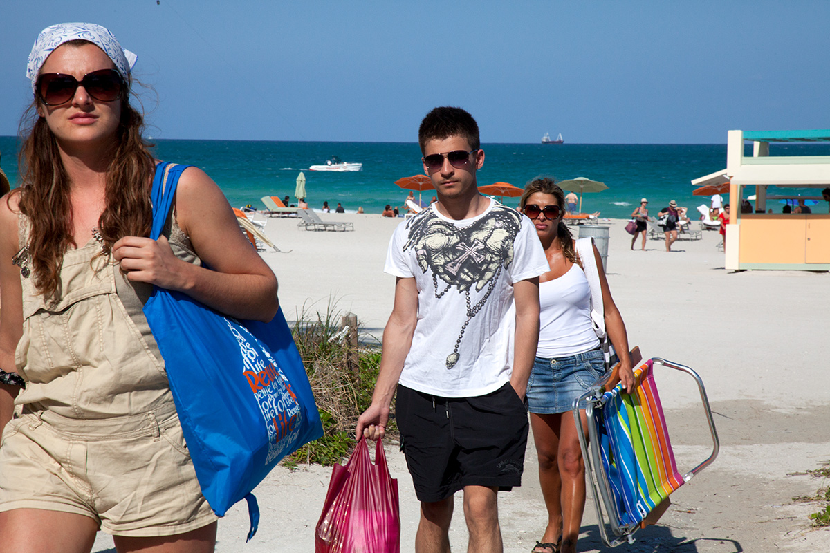 Index of /images/miami-mb/miami-beach/beach/beach-fashion