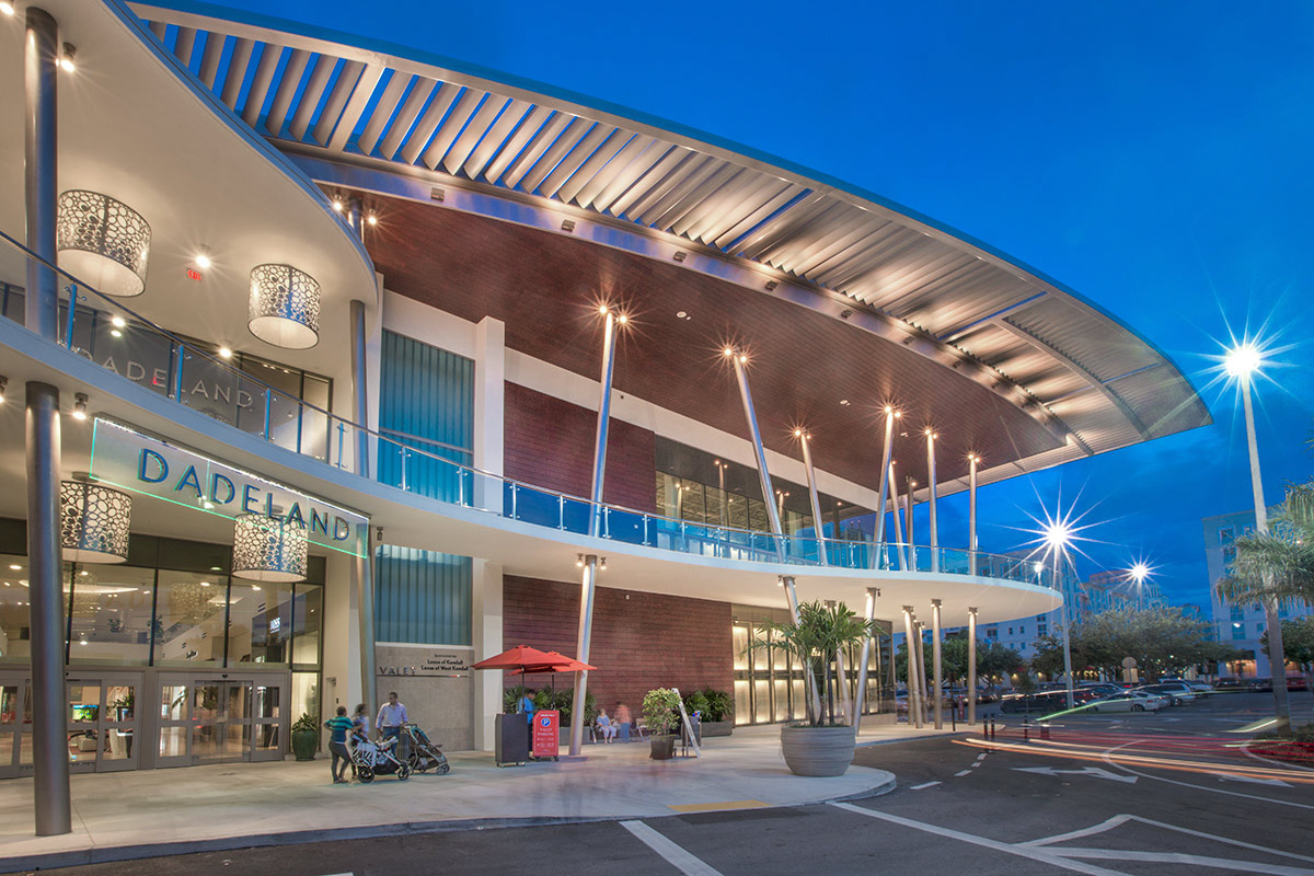 Dadeland Mall Miami Wood Facade Photo Highlights by MIF.